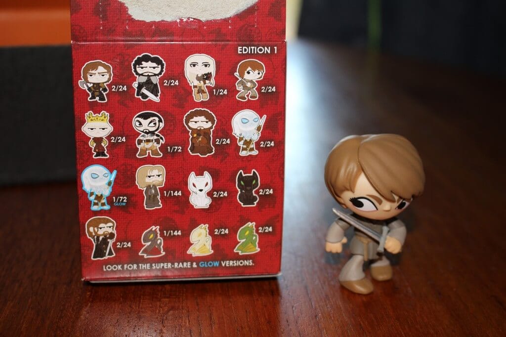 April Loot Crate Review (Dragons! Thrones! Other Franchises I don't ...