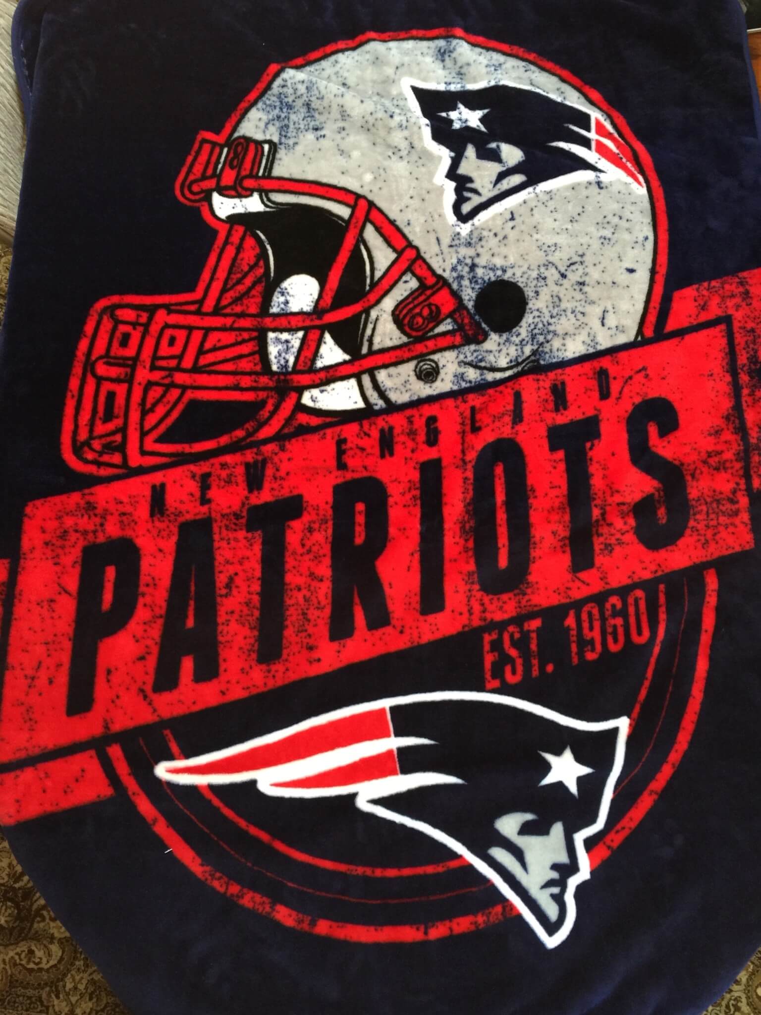 Game Day Box Sports Fan Subscription Box Review - December 2015 - Hello ...
