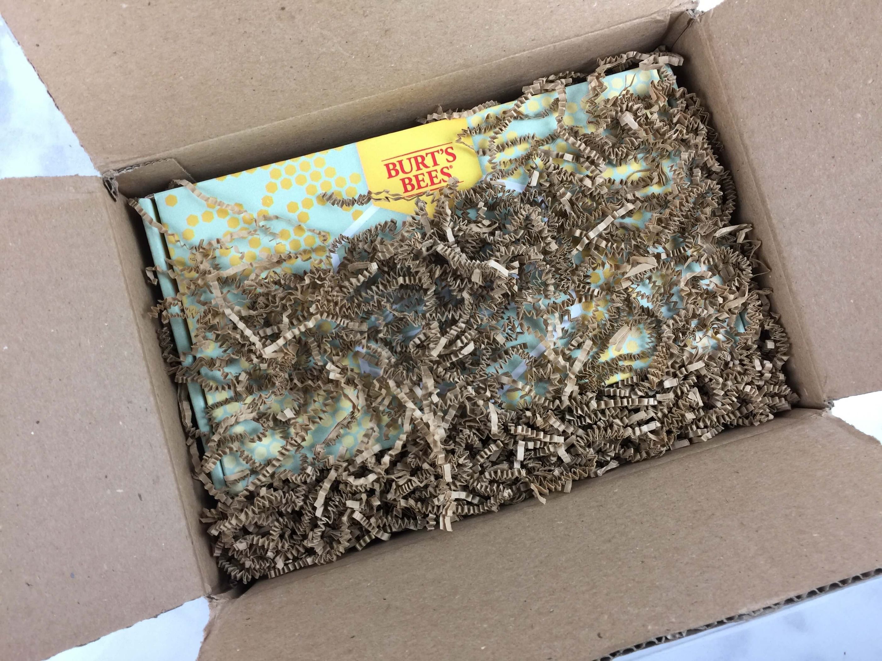 Burt's Bees Limited Edition Burt's Box Review - Winter 2016 - Hello ...