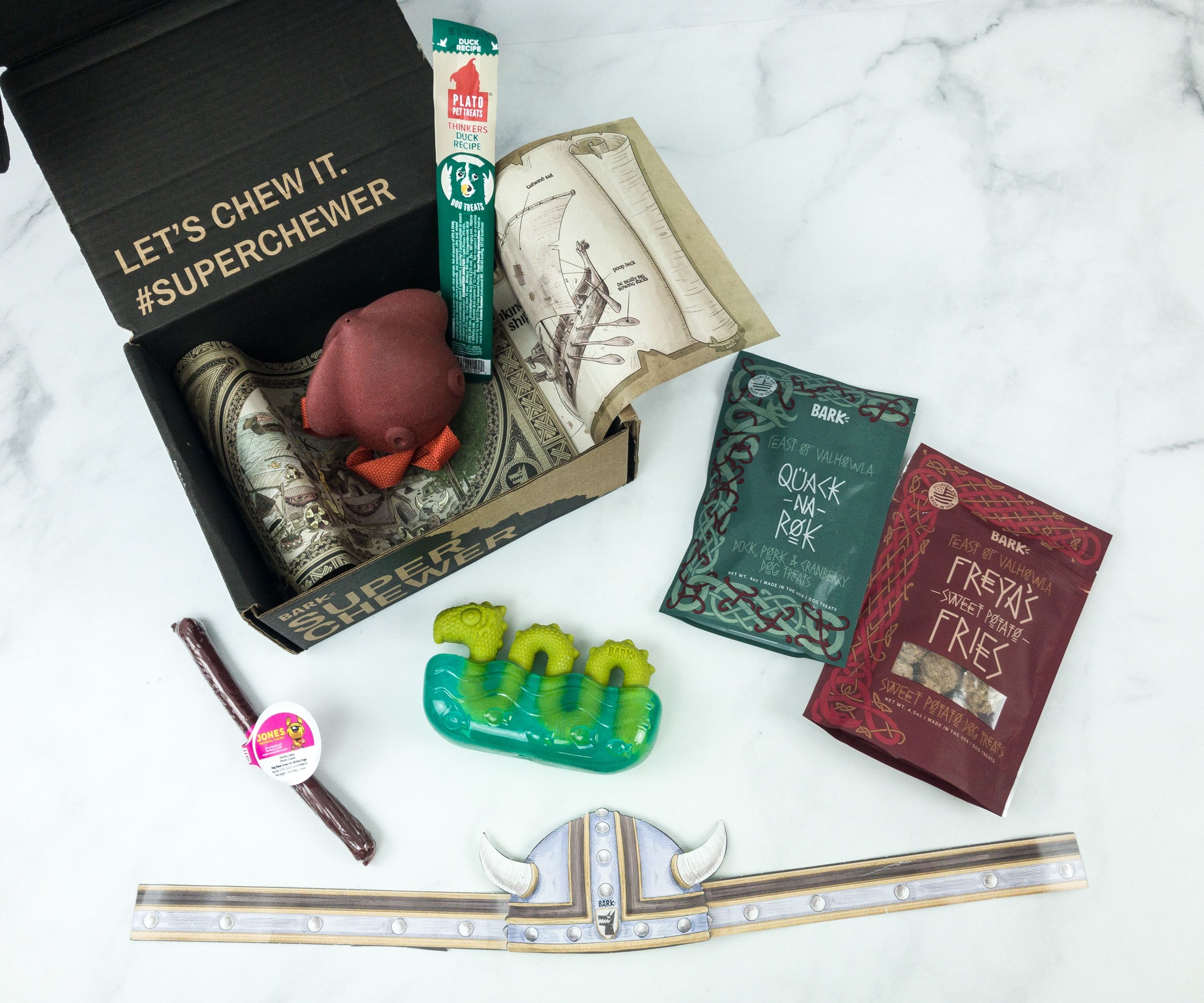 Super Chewer January 2019 Subscription Box Review - Hello Subscription