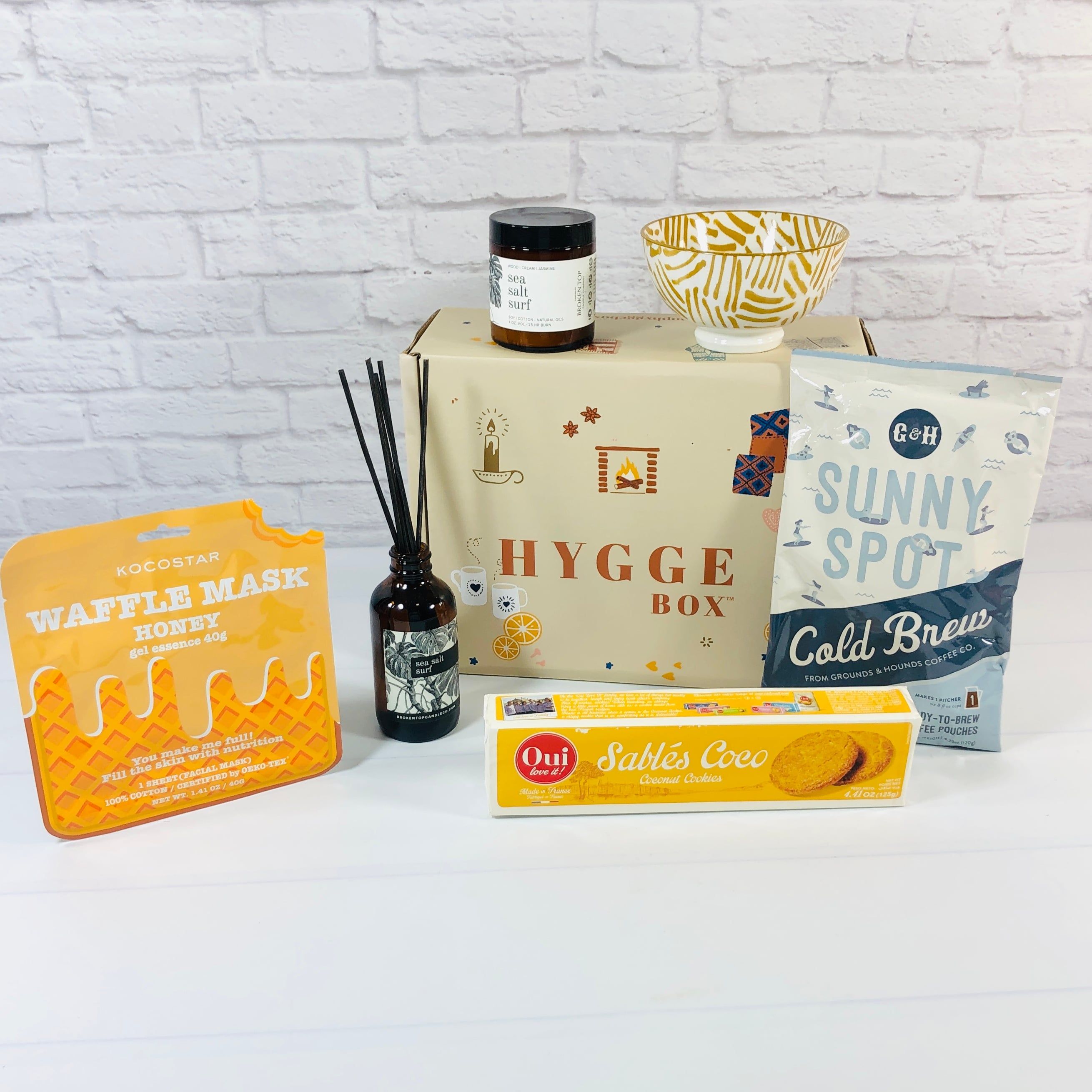 Hygge Box Review - July 2021 Deluxe Box - Hello Subscription