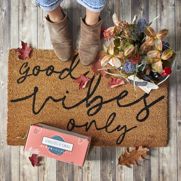 SinglesSwag November 2024 Full Spoilers! - Hello Subscription